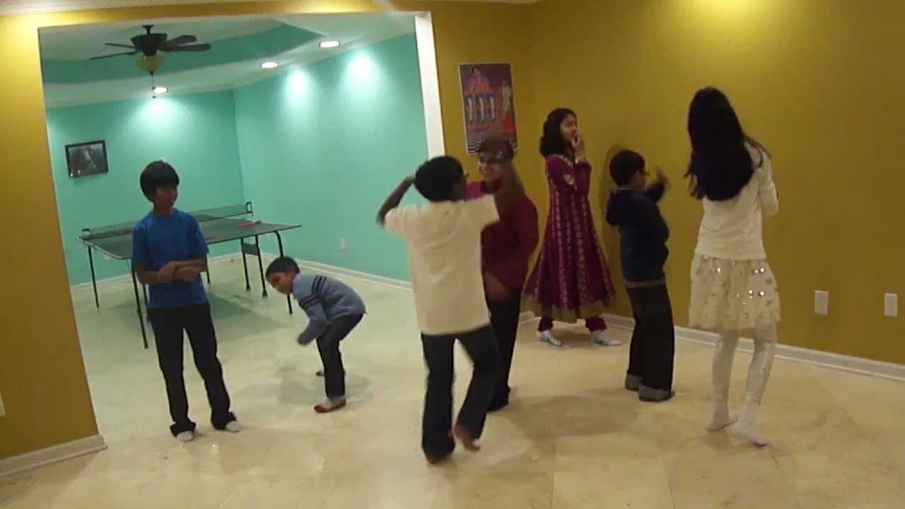 Kids Macarena dance - YouTube