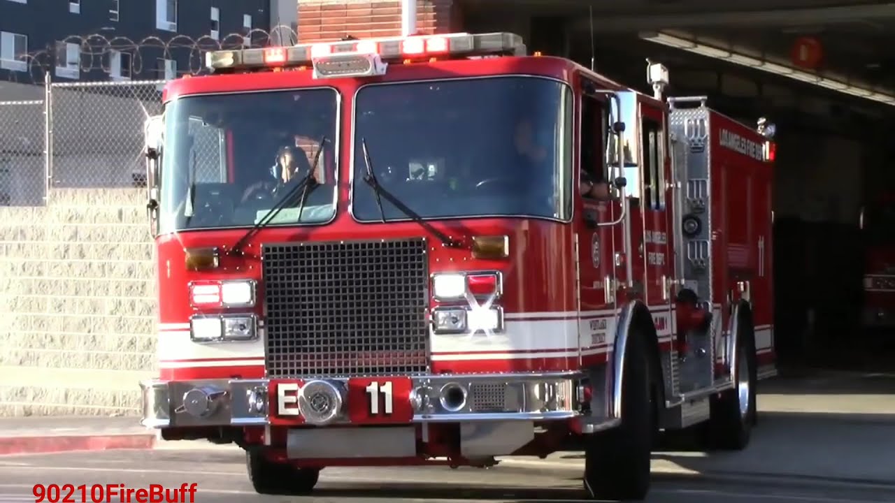 LAFD Engine 11 Responding (Lots of Q & Air Horn) - YouTube