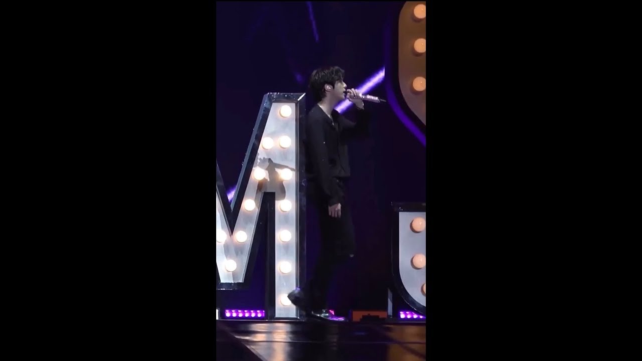 200105 ‘보조개 (dimple)’ Special Stage @ GDA - 방탄소년단 진 직캠 / BTS JIN FOCUS ...