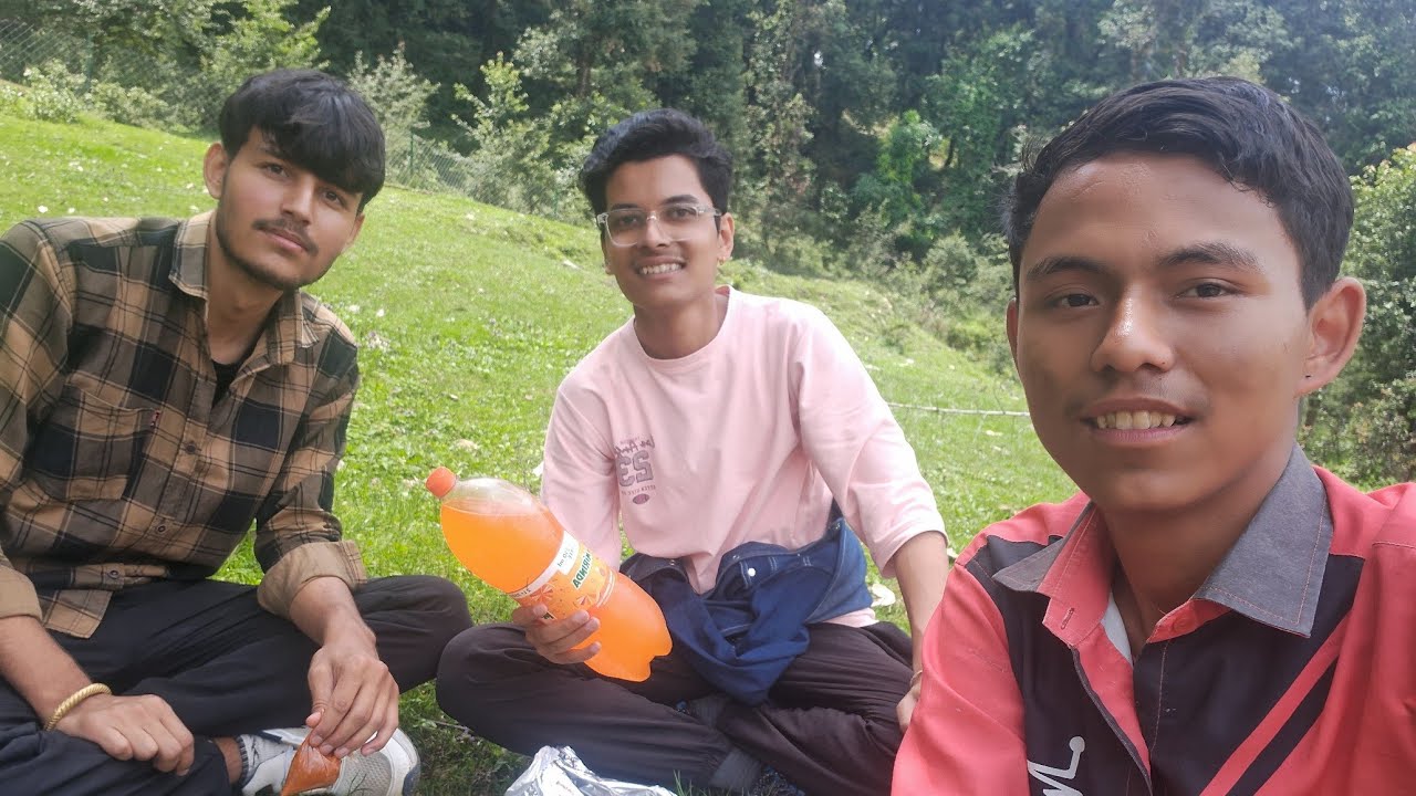 First Trip with Friends 🏞️ | आज पहुंचे Chaukori | Part 2 | Views ...
