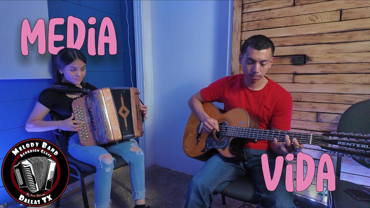 Ellos SON Dos hermanos nos dejan esta canción (media vida) - YouTube