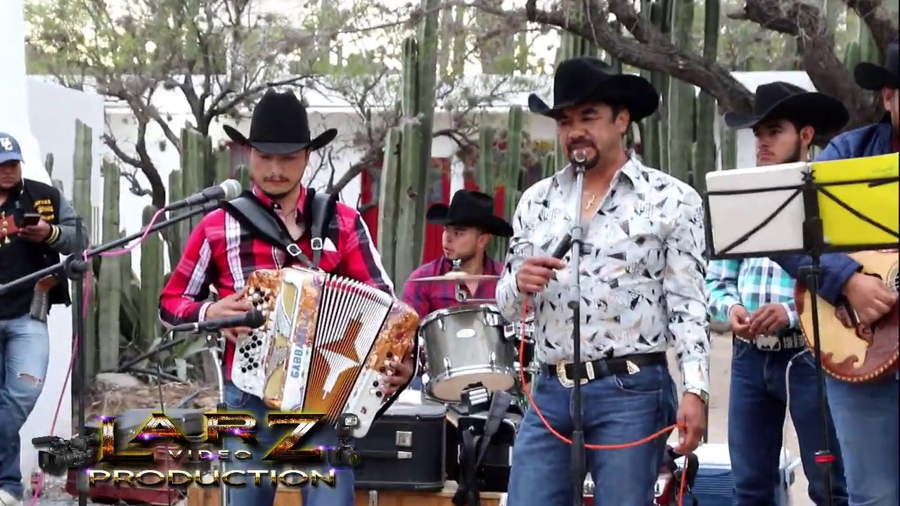 "De Que Me Presumes" Tema De La Autoria de Ramon Melendez En vivo con ...