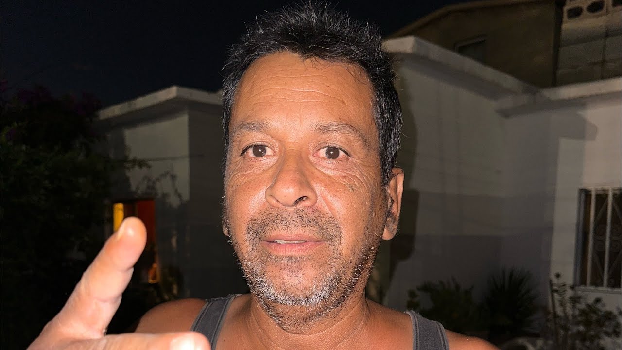 Fui a llevarle una coca y unas papas al Tony Adame - YouTube