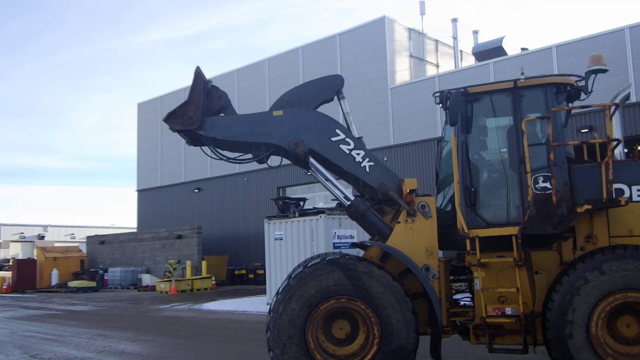 GovDeals: John Deere 724K Wheel Loader - YouTube