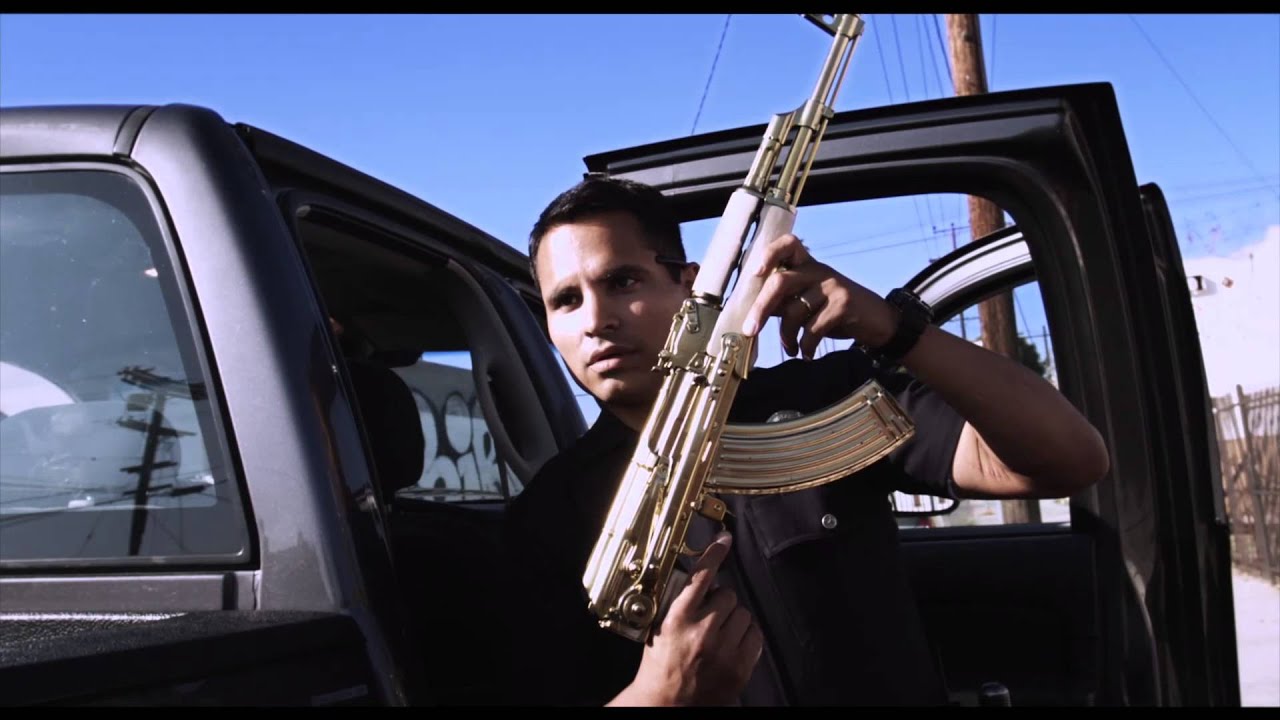 SIN TREGUA (END OF WATCH) _ TRÁILER ESPAÑOL - YouTube