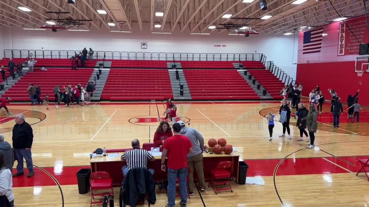 Britton Hecla Braves Vs Cyclones Basketball - YouTube