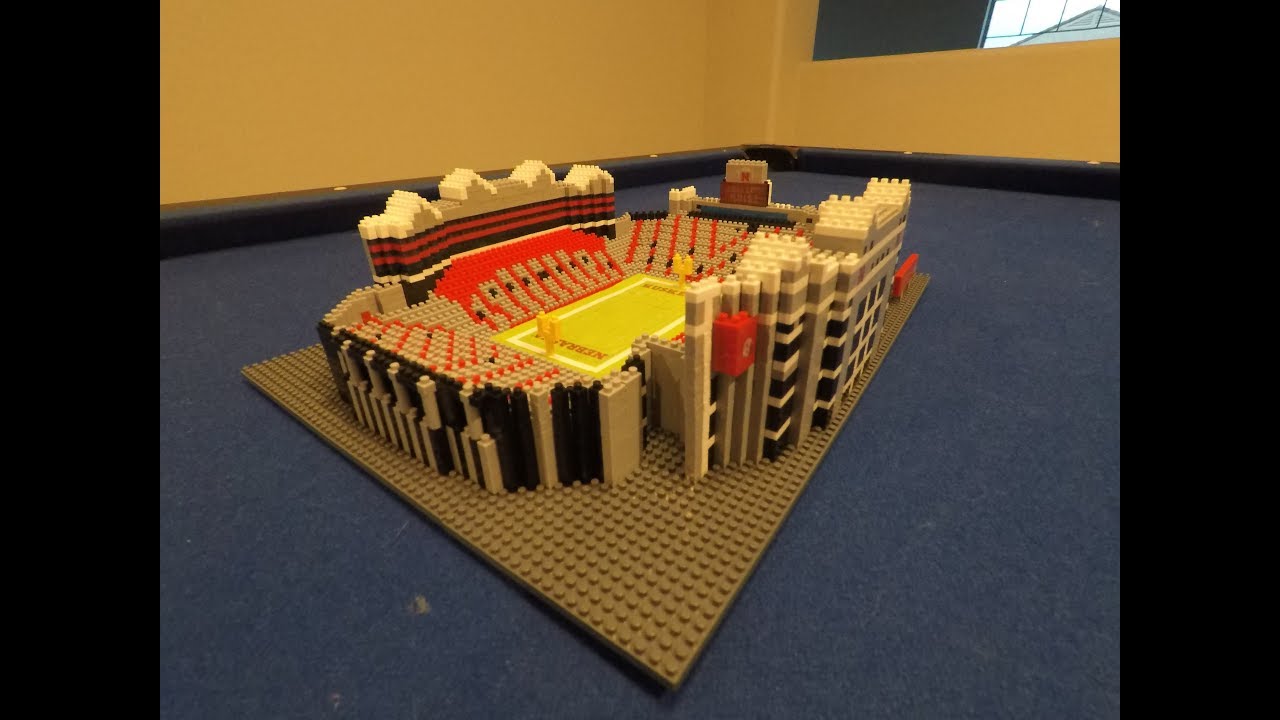 Memorial Stadium BRXLZ Build - YouTube