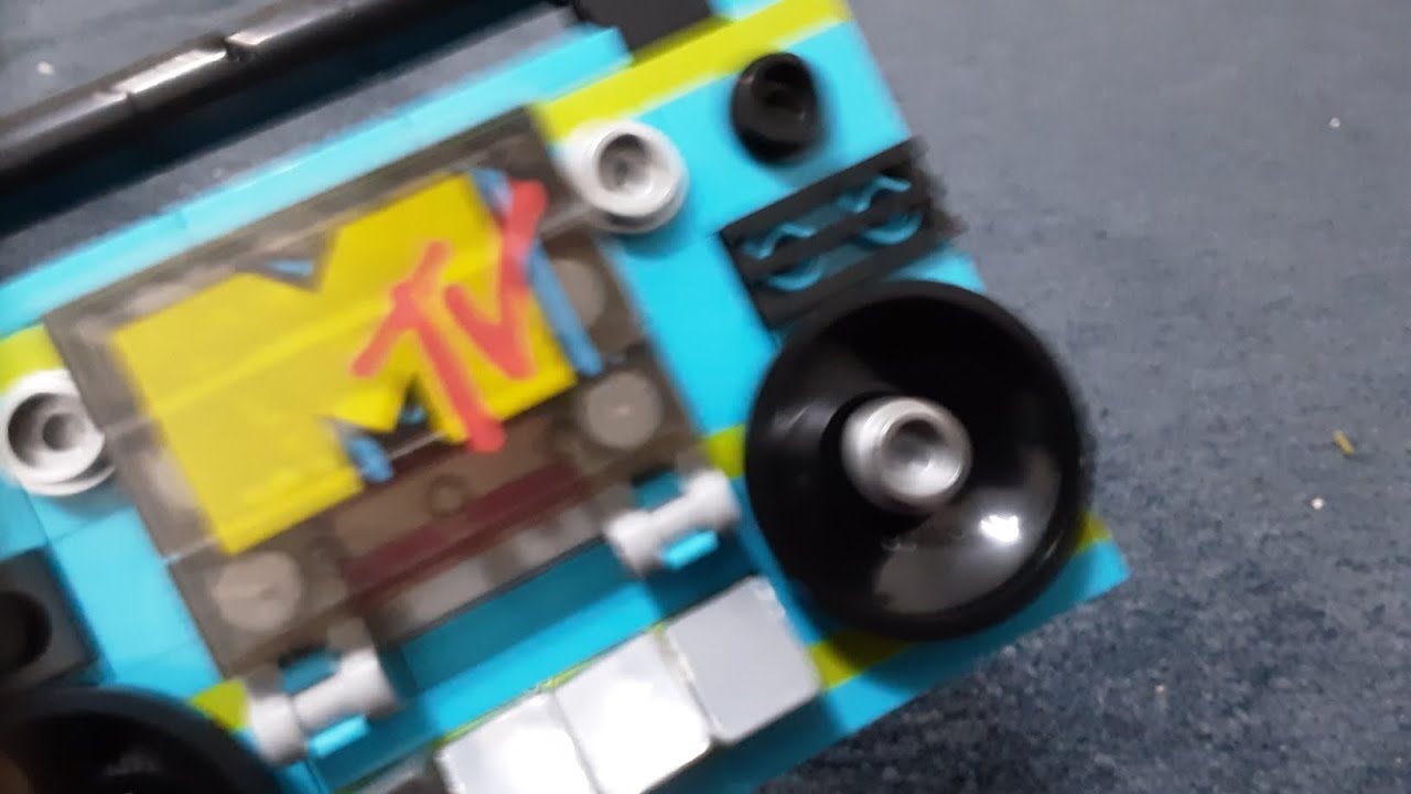 Lego Boombox speed built - YouTube