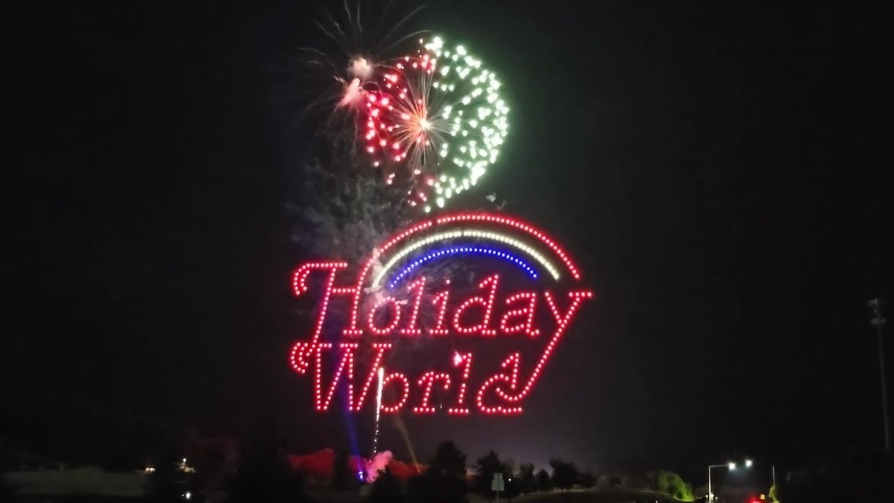 "Holidays in the Sky" fireworks and drone show at Holiday World (July ...