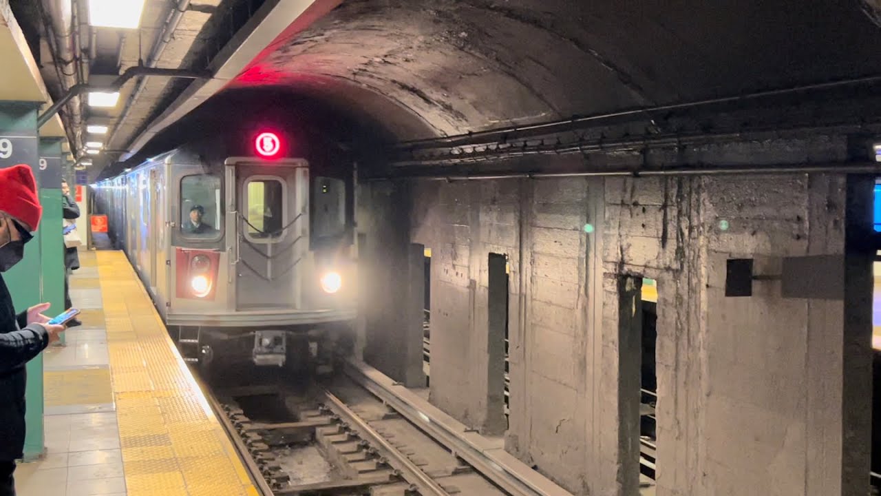 MTA IRT Lex Ave Line: R142 (5) + R142/A (4) Express Trains At East 59th ...