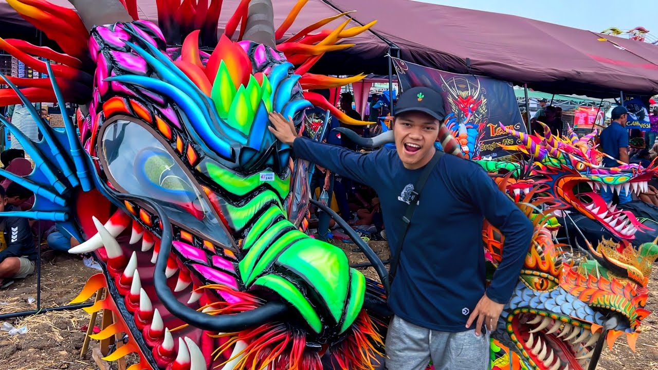 FESTIVAL LAYANGAN NAGA TERBESAR !!! - YouTube