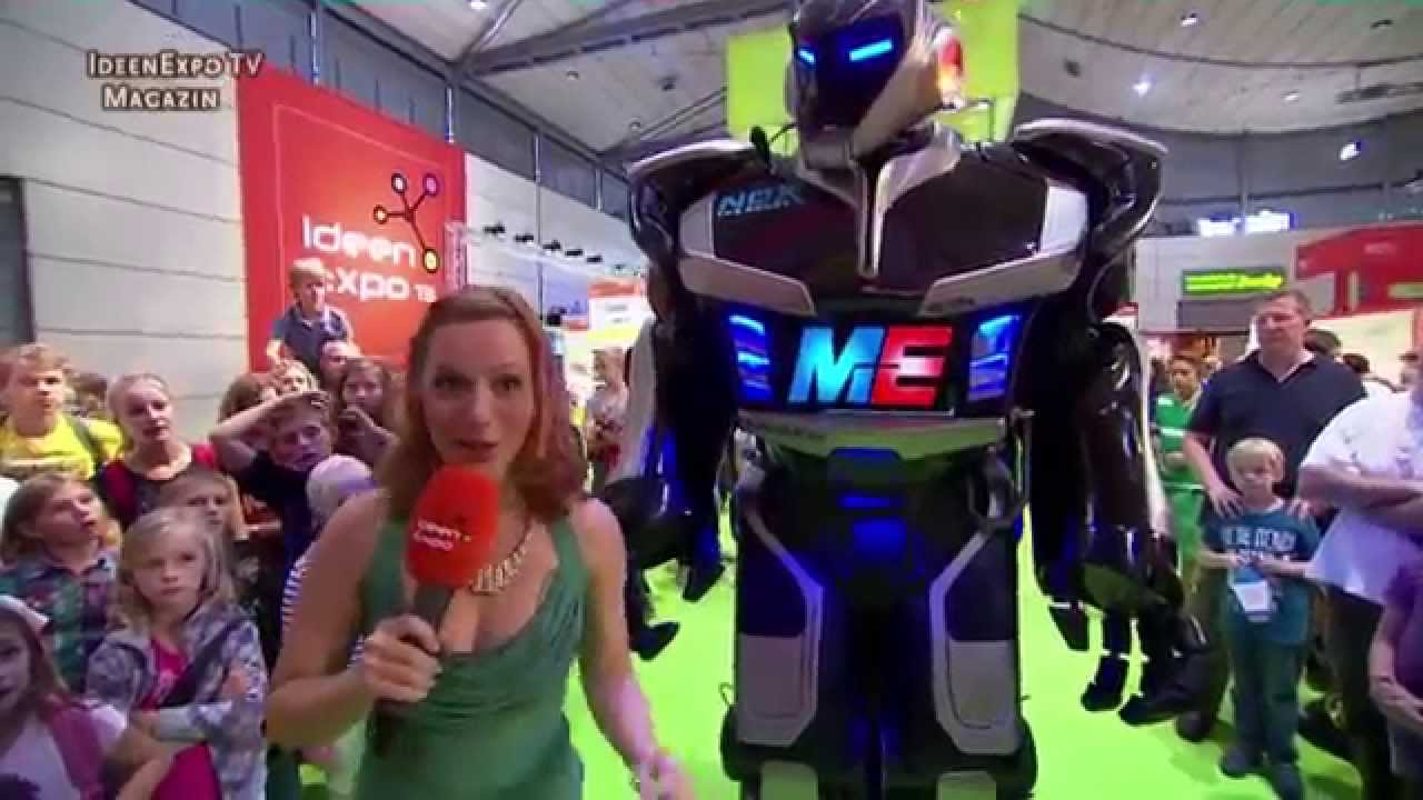 NOX the Robot - Roboter Show Inszenierung on Stage IdeenExpo - YouTube
