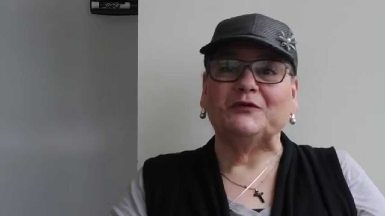 Lisa Ennis - YouTube