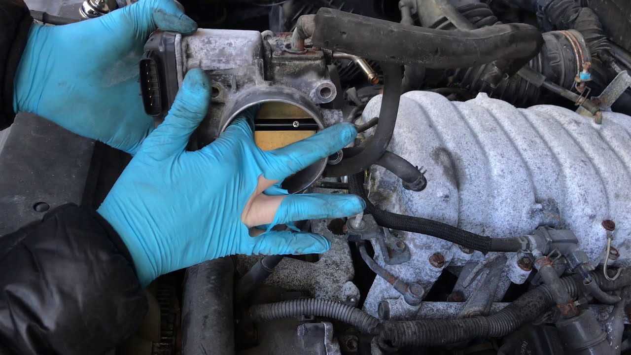 Remove and Clean Lexus Gx470 Throttle Body for my FJ Cruiser project ...
