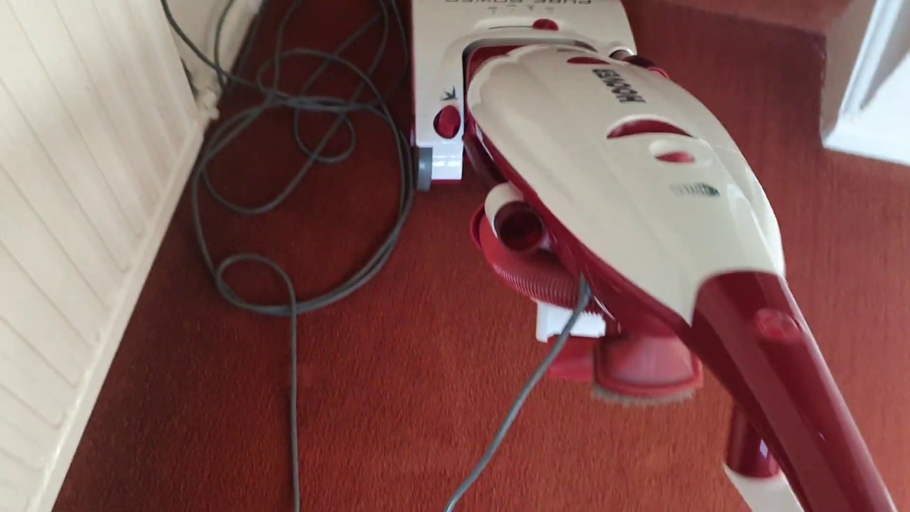 Hoover purepower pu71 750 watt vacuum cleaner vacuuming - YouTube