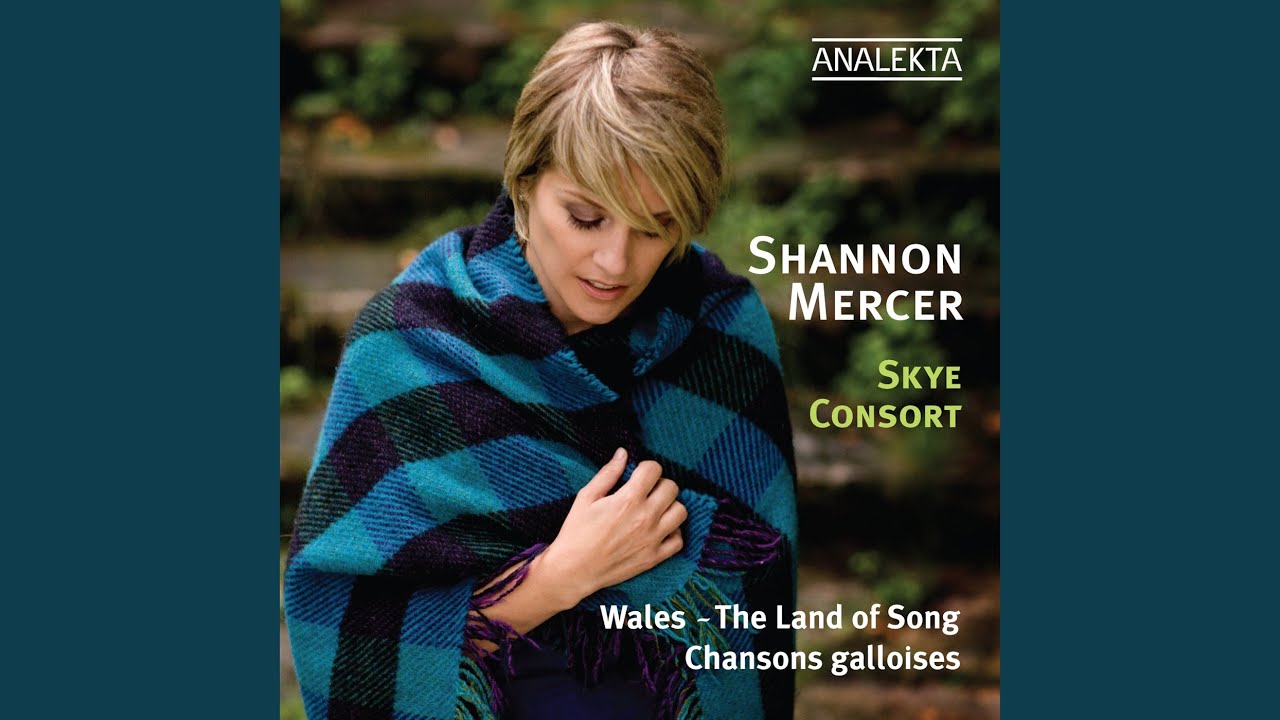 Crwth ("Welsh String Instrument") - YouTube