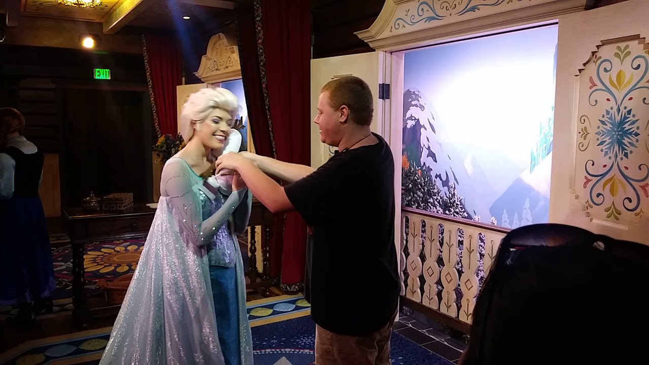 Frozen queen elsa(1) - YouTube