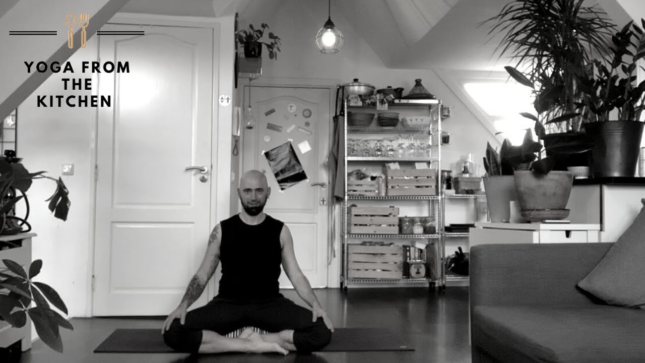 Yoga From The Kitchen - Oh My Core!! - YouTube