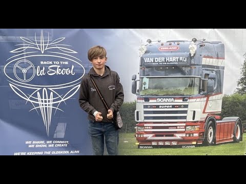 Back to The Old Skool Convoy to Truckshow Ciney 2024 - YouTube