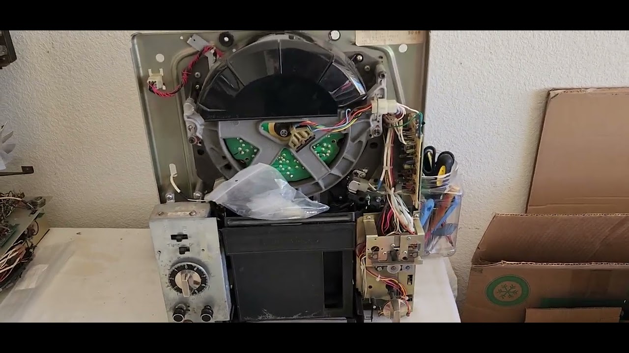 Cartrivision Fish Tank Rebuild. - YouTube