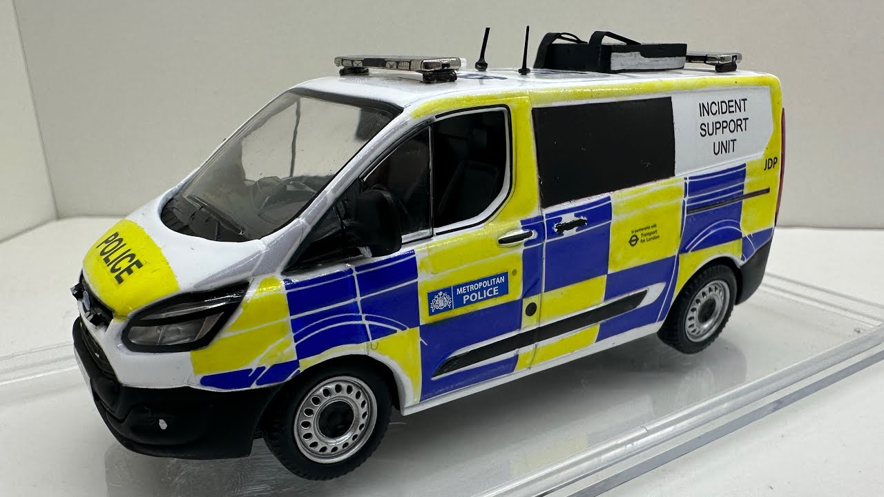 1:43 Ford Transit Custom Metropolitan Police ISU Model - YouTube