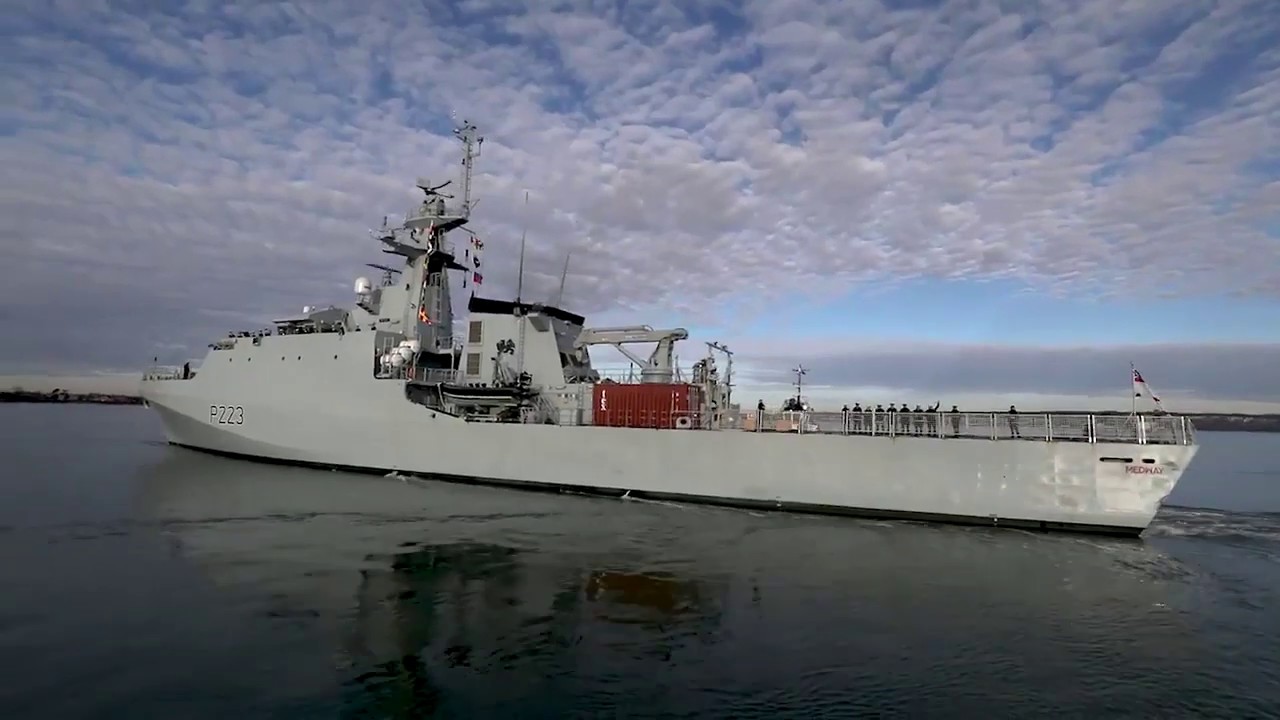 HMS Medway sails for the Caribbean - YouTube