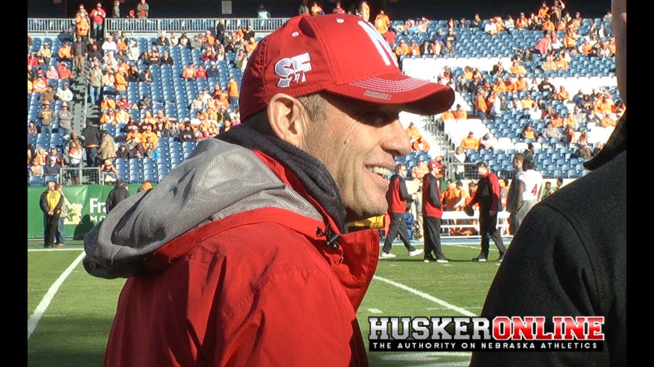 HOL HD: Mike Riley Monday Press Conference - YouTube