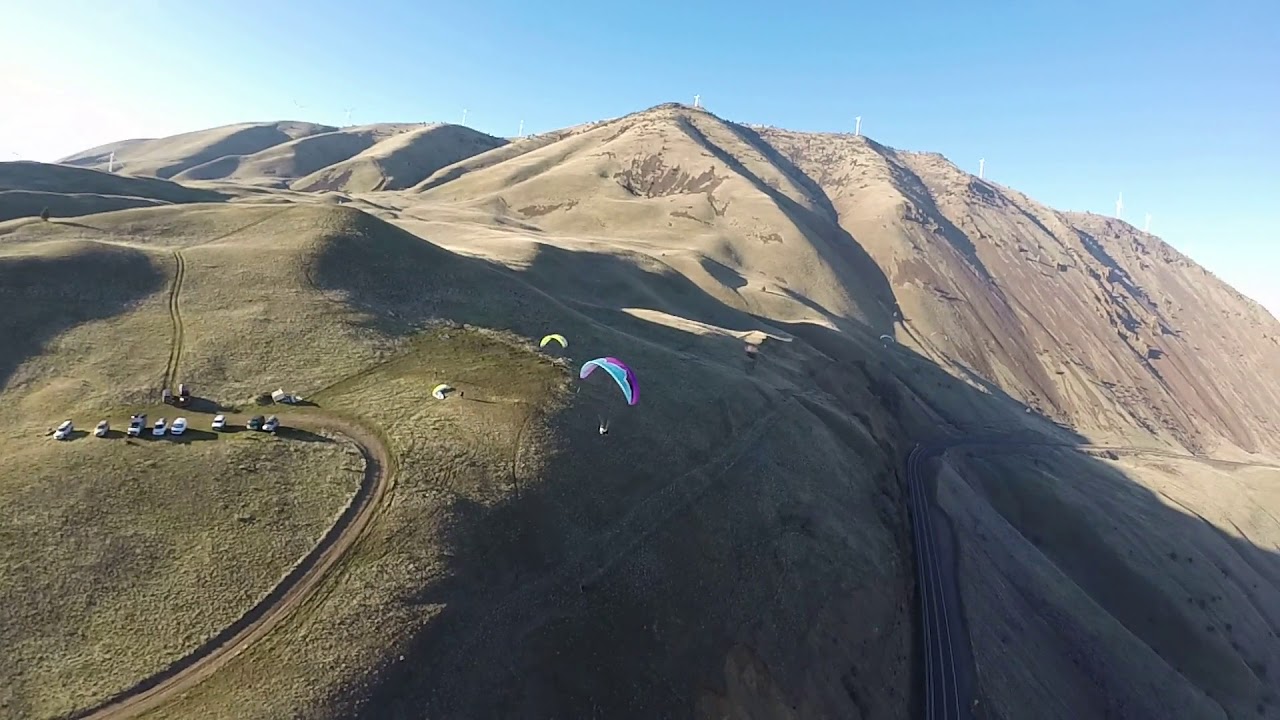 Two hang gliding flights at Cliffside (Rufus,Oregon) March 6th,2018 ...