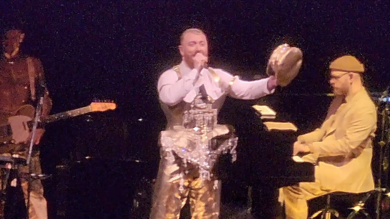Sam Smith Gloria Tour Live Concert in Manila FULL 1/3 - YouTube