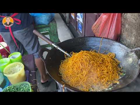 Mie balap gerobakan viral dan ramai di medan || Sehari habis 100 kilo mie balap