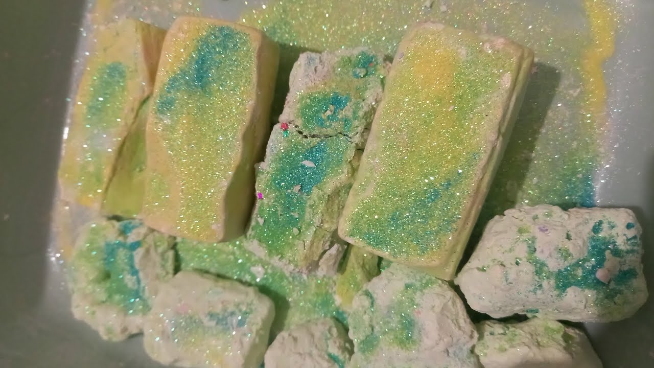 fresh dyed Gym Chalk crushing 😍please READ DESCRIPTION 😀⬇️💚CRUNCHY ...