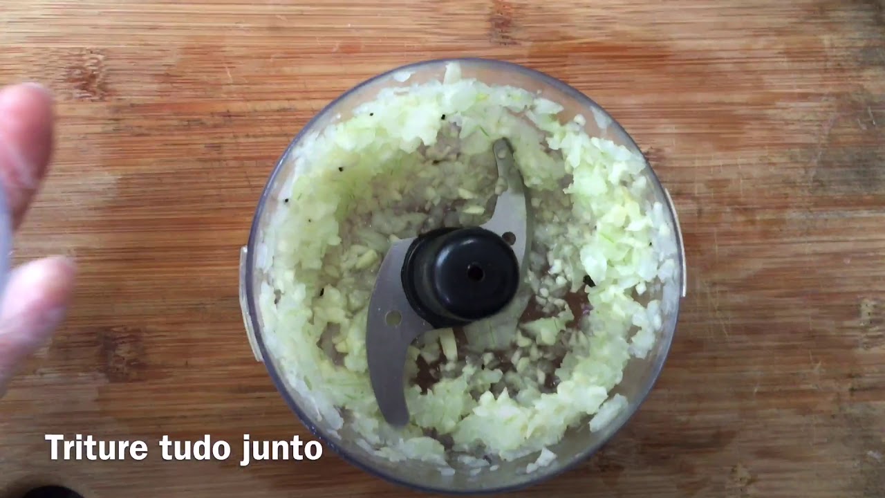 Temperando a carne moída (ideal para preparo de Almôndega e Carne de ...