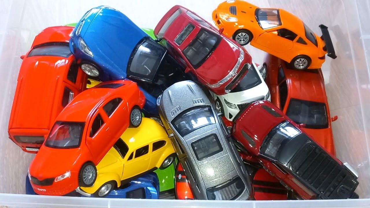 Small car models from a big box: Skoda Rapid, Mercedes GLE, Toyota ...