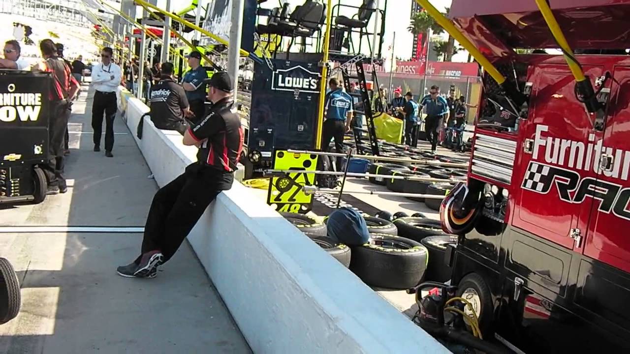 pit row 1 car 3 austin dillon - YouTube