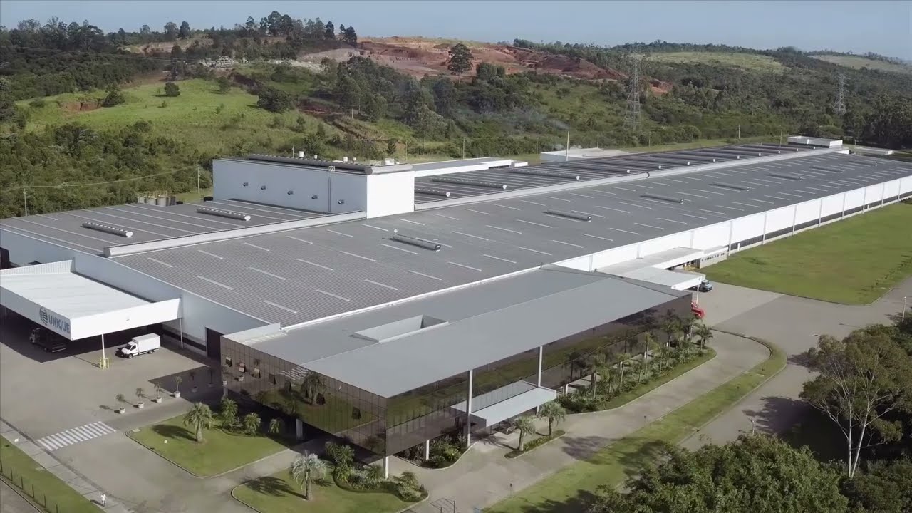 Conheça a Unique Rubber - YouTube