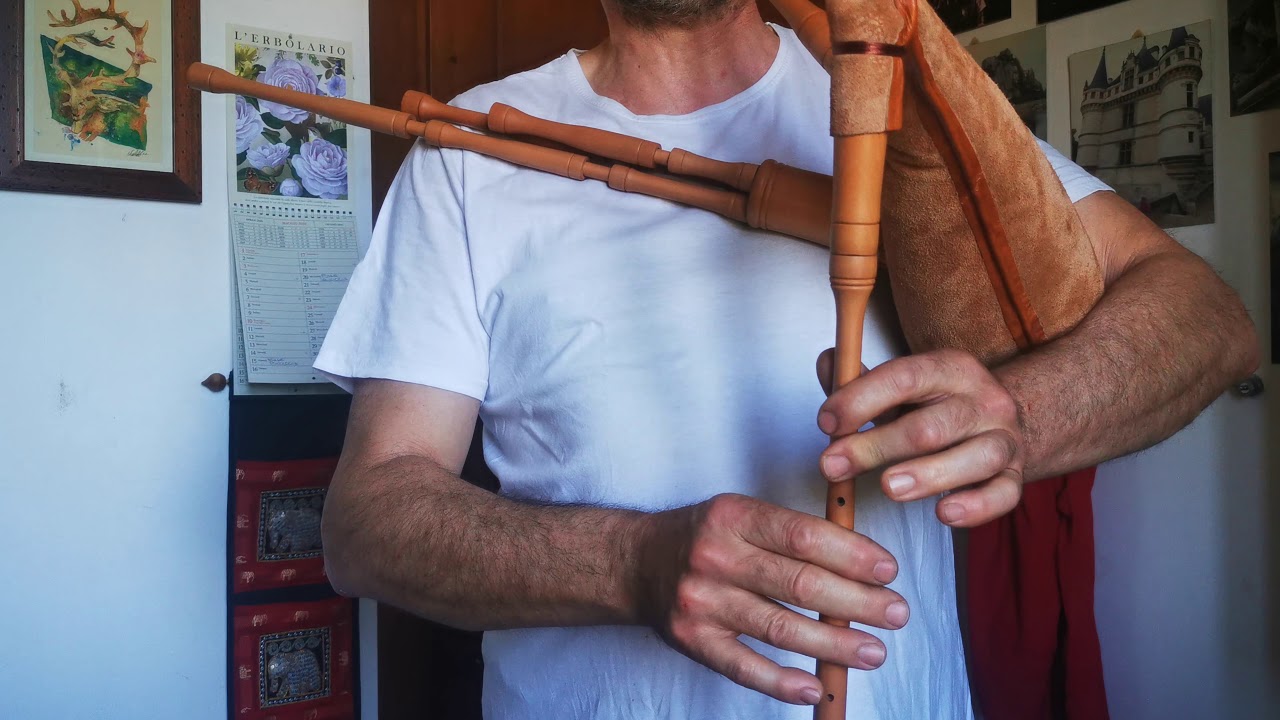 SMALLPIPE A - made by Corrado Musical Instruments - - YouTube