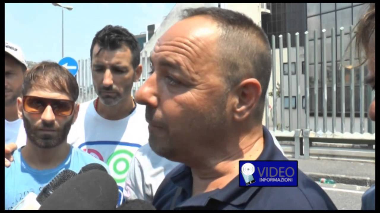 Tensione a Napoli per il Processo Davide Bifulco - YouTube