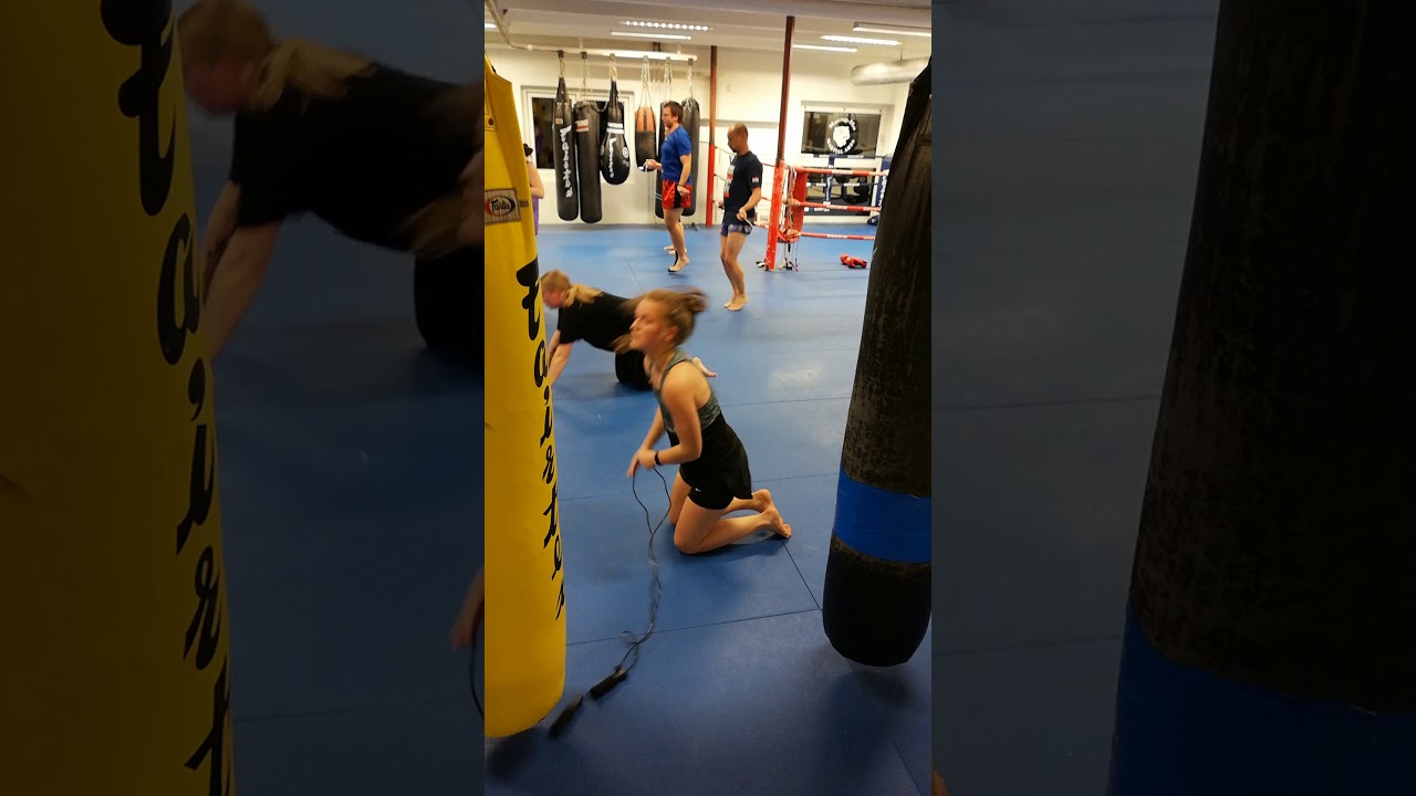 Thai Boxing Maeng-Ho Roskilde - YouTube