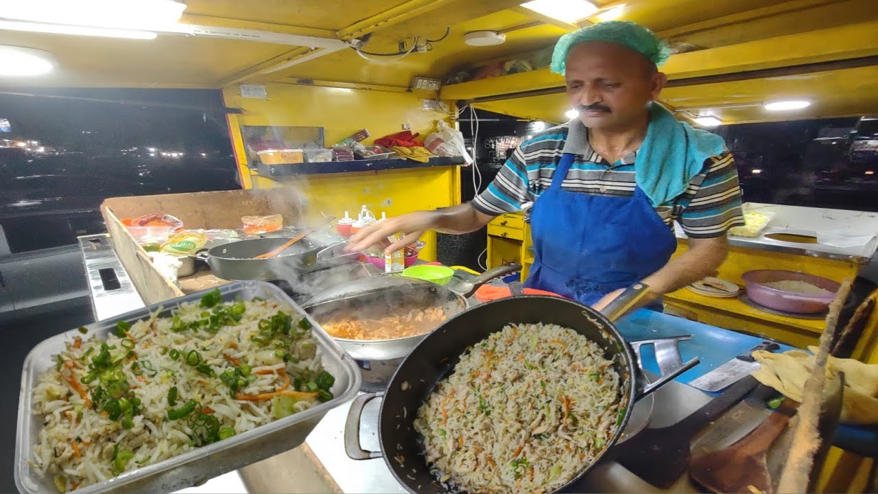 Chicken Fried Rice | Bike Wok Skills Master Chef | Chicken Egg Fried ...