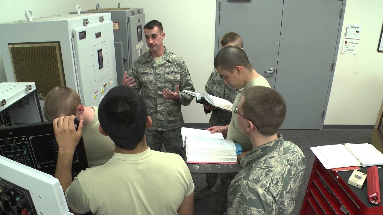 532nd Training Squadron initial missile maintenance training - YouTube