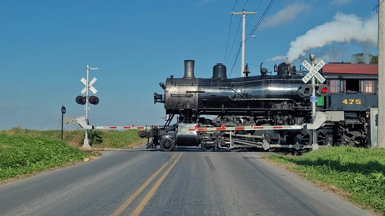 Southern Pacific 6 Chime on N&W 475 at Strasburg! - YouTube