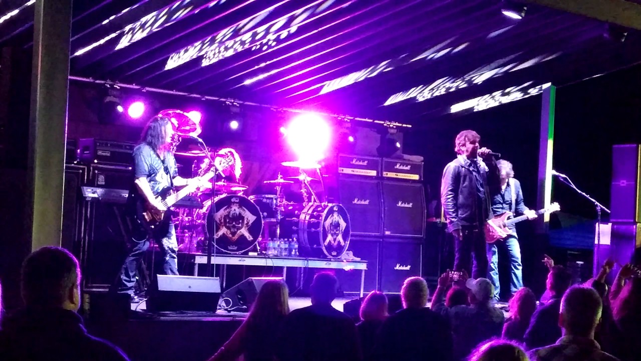 Firehouse @ Rollies, Sauk Rapids, Mn. 6-4-16 - YouTube