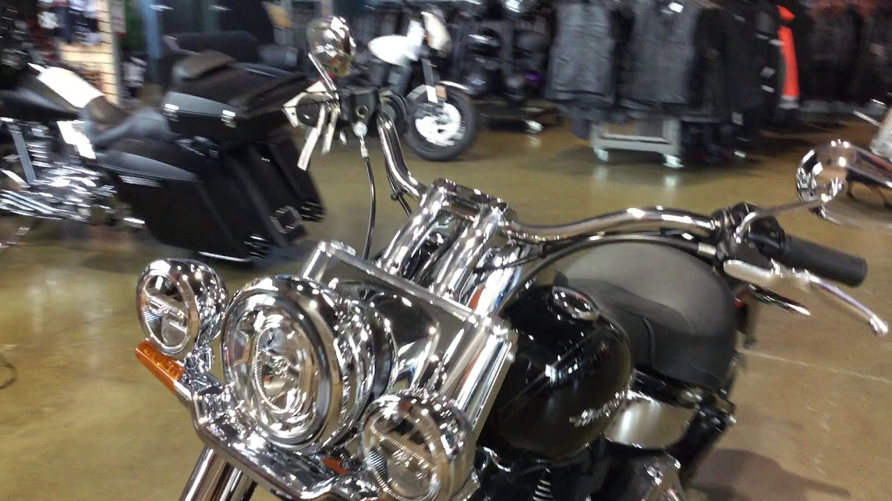 2019 Harley-Davidson FLDE Softail Deluxe - YouTube