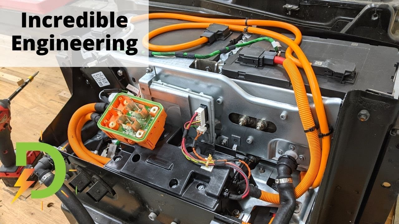 Disassembling the Best Built EV Battery in the World - BMW - YouTube