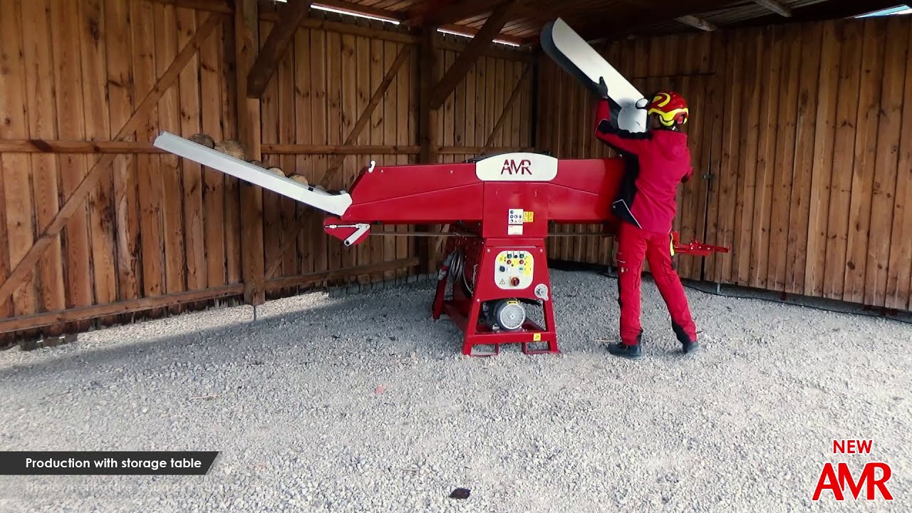 AMR - SPLITOMAT : The fully-automatic kindling machine. - YouTube