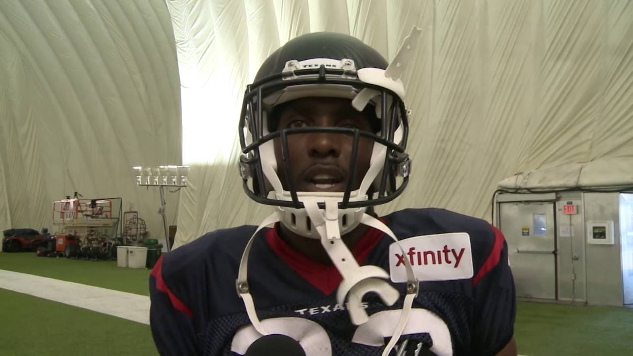 Trevor Peters- Akeem Hunt Feature- Fast Track Newscast - YouTube