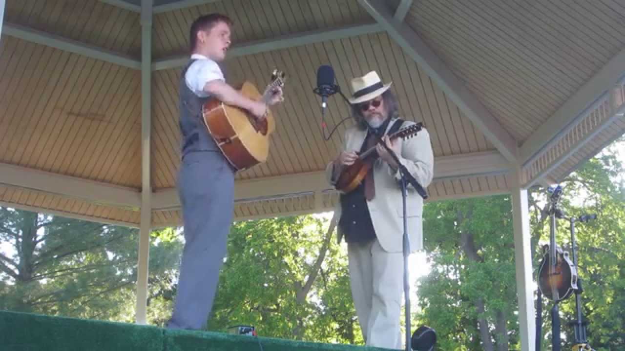 Billy Strings & Don Julin - 'Walk on Boy' Chords - Chordify