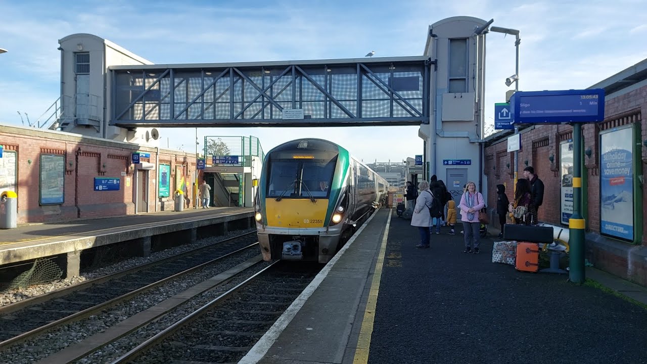 Class 22000 Bound For Sligo Arrives At Drumcondra Station - YouTube