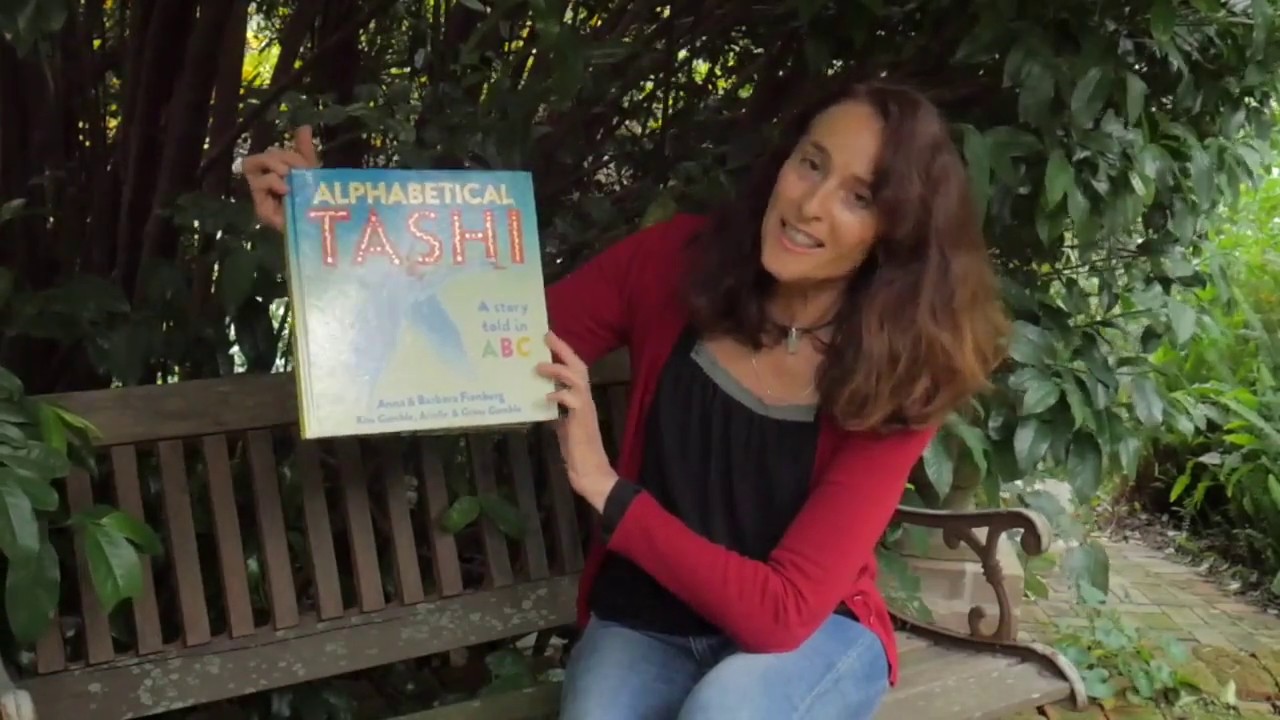 Anna Fienberg reads from Alphabetical Tashi - YouTube