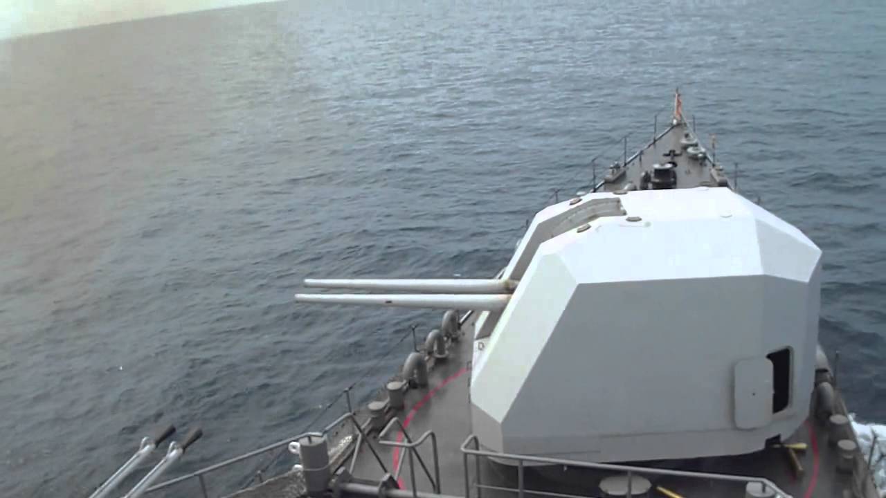 Test firing of 100 mm . Twin Gun รล.สายบุรี - YouTube
